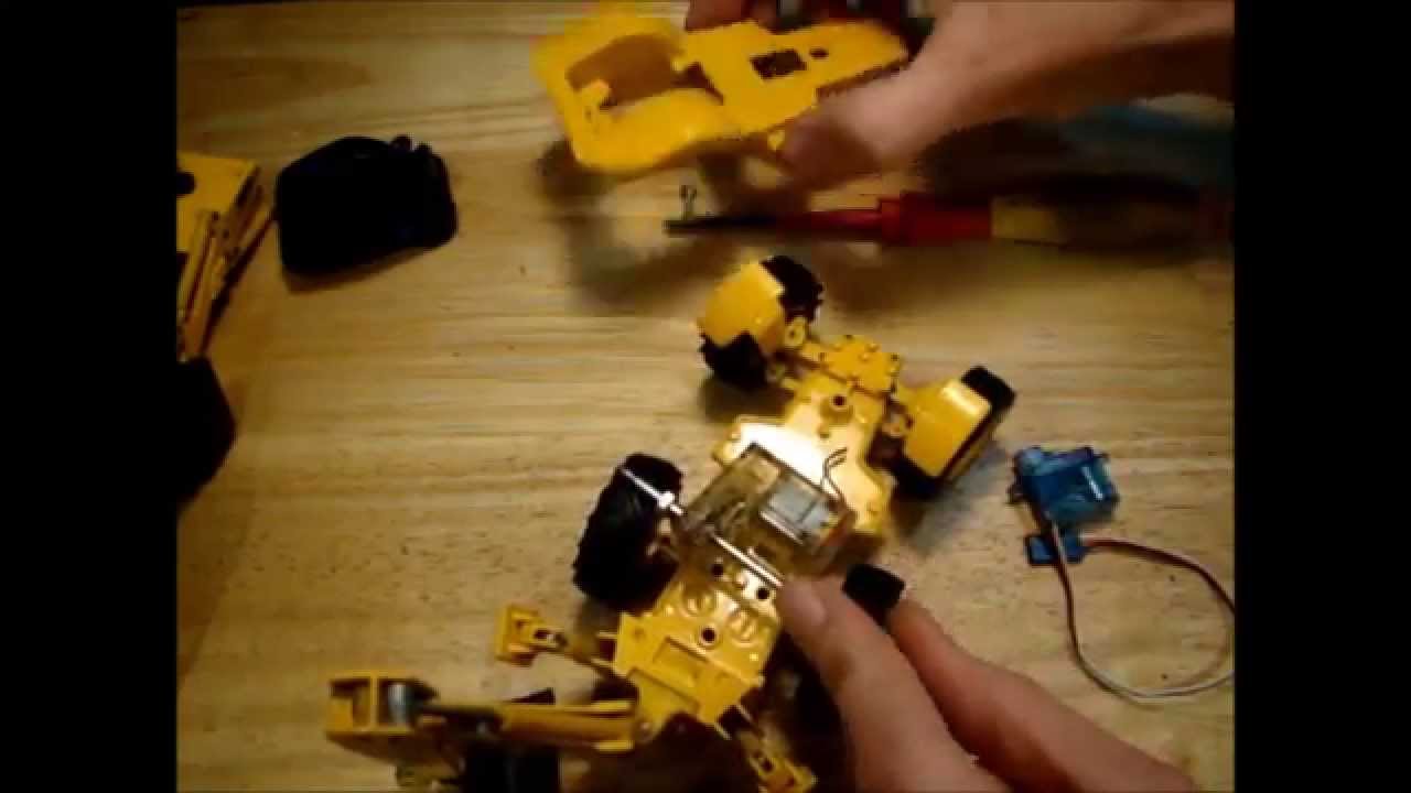 RC JCB 217S Part 1 - Disassembly and Initial Siku Control 32 Drive ...