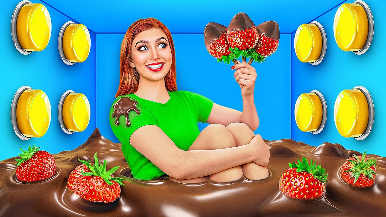 1000 Mystery Buttons Challenge Only 1 Lets You Escape | Fantastic Food ...