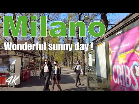 ITALY, MILANO: City tour Cycling tour from Castello Sforzesco to ...