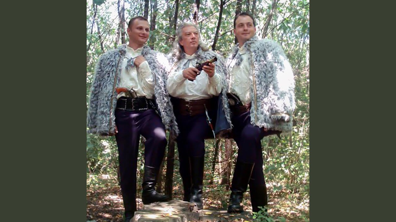 Sunt haiduc verde roman - YouTube