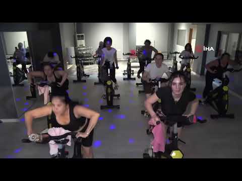 Diyarbakır’da yeni zayıflama yöntemi: Zılgıt ve halay