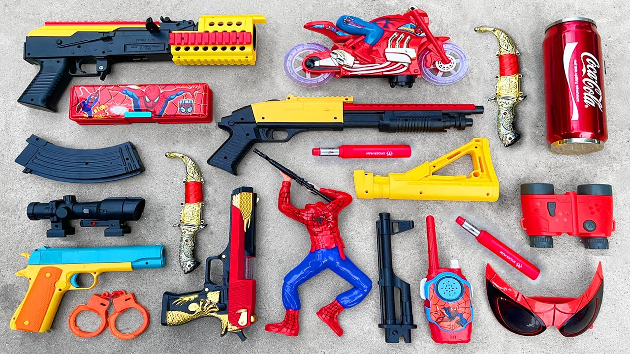 Spider Man Action Series Guns & Equipment - Handcuff, Walkie Talkie ...