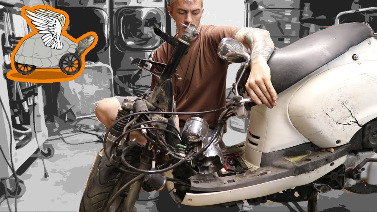 I Bought a Wrecked Scooter. Will it Run? | Plus a Goldwing Update - YouTube