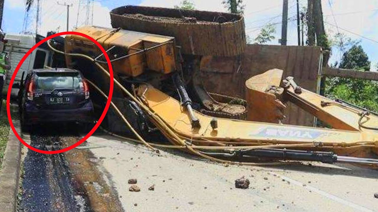 Heavy Equipment Operator IDIOTS | WISE Fails Compilation - Biggest ...