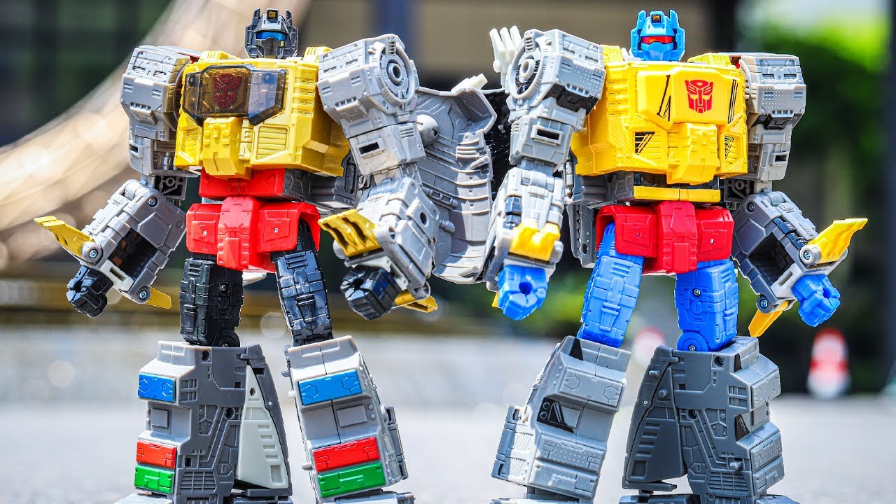 Transformers Generations Marvel Comic Grimlock VS SS'86 Grimlock ...