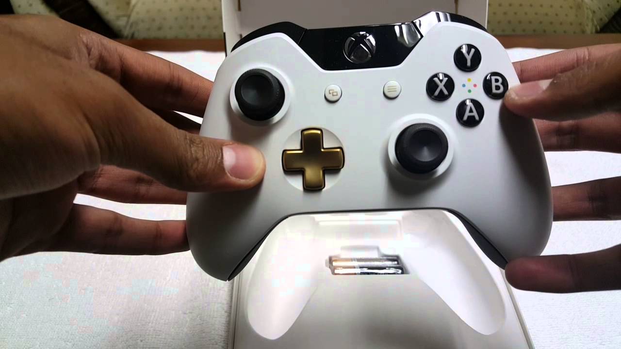 Xbox One Lunar White Controller UNBOXING - YouTube