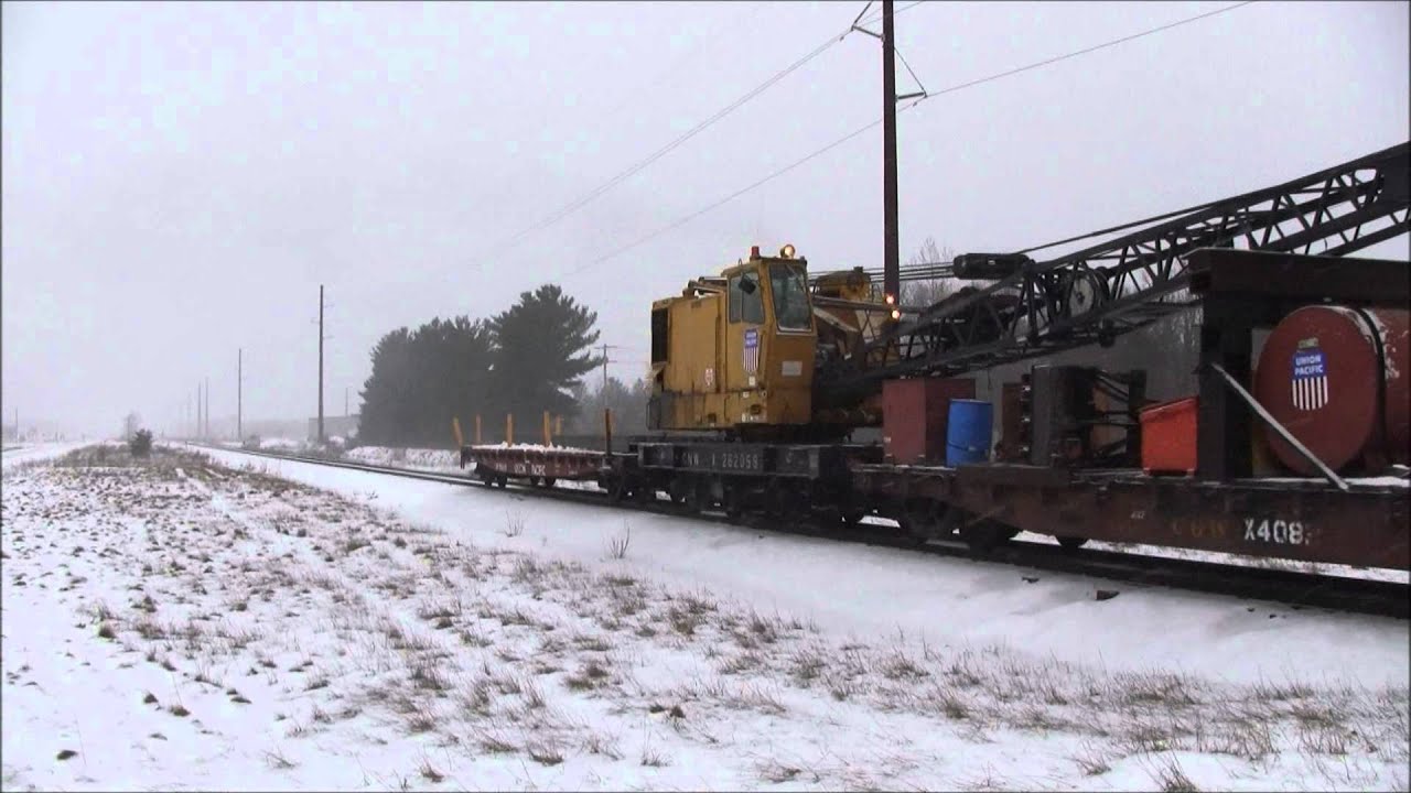 CNW Crane on The Chippewa Falls Subdivision - YouTube
