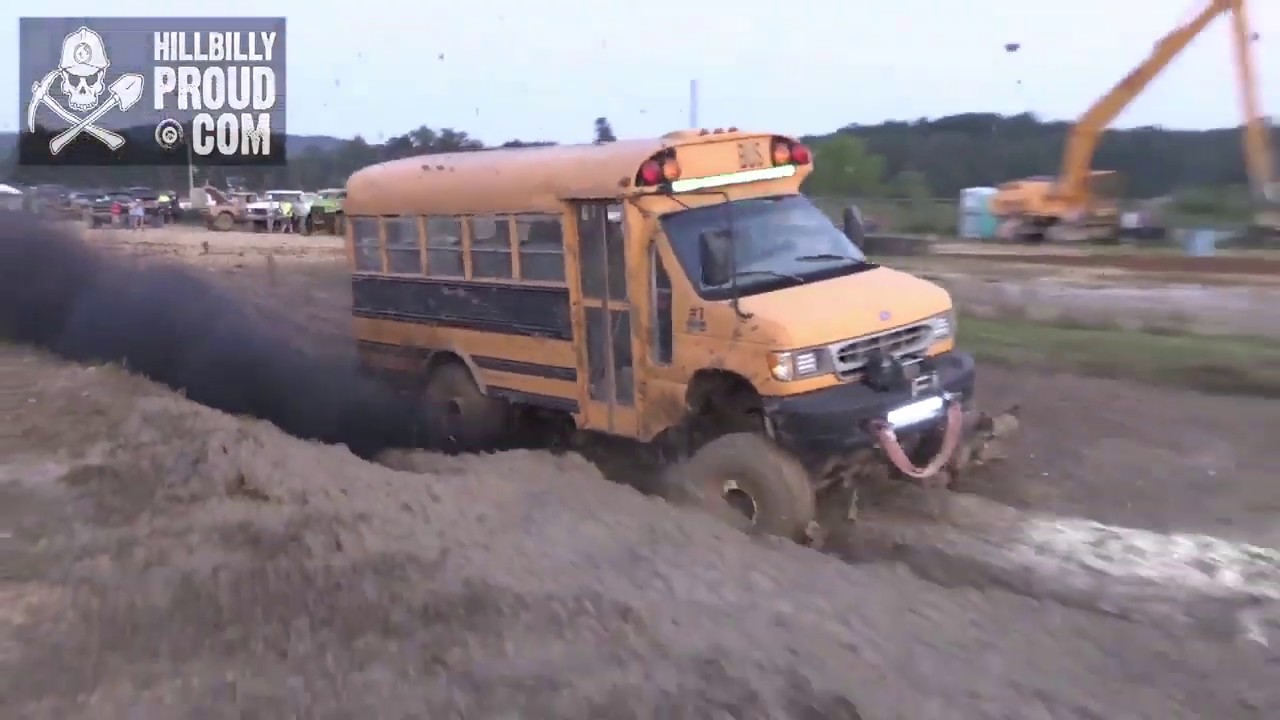 Short video of my run at the 2019 wv interstate fair mud bog. - YouTube
