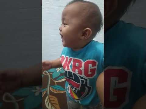 rayhan ketawa sampe pipis