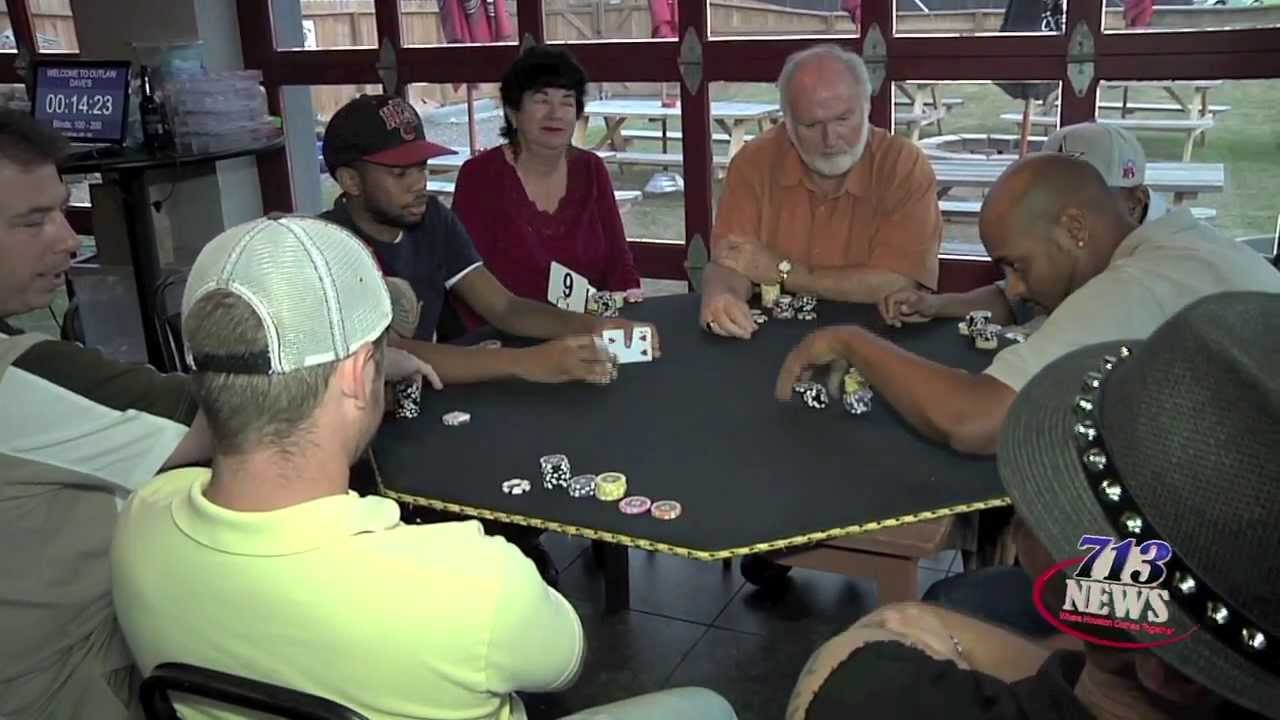 Social Media Fan--Darrell Sullivan Runs Big Stack Poker - YouTube