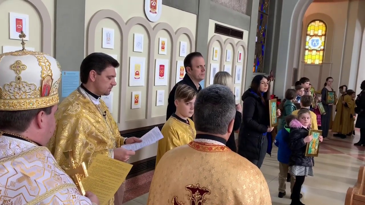 Procession of Icons at Cathedral Philadelphia 2020 - YouTube