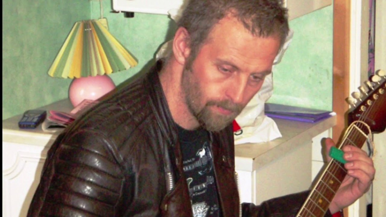 Jonny Tudor - Hello Little Sunshine - YouTube