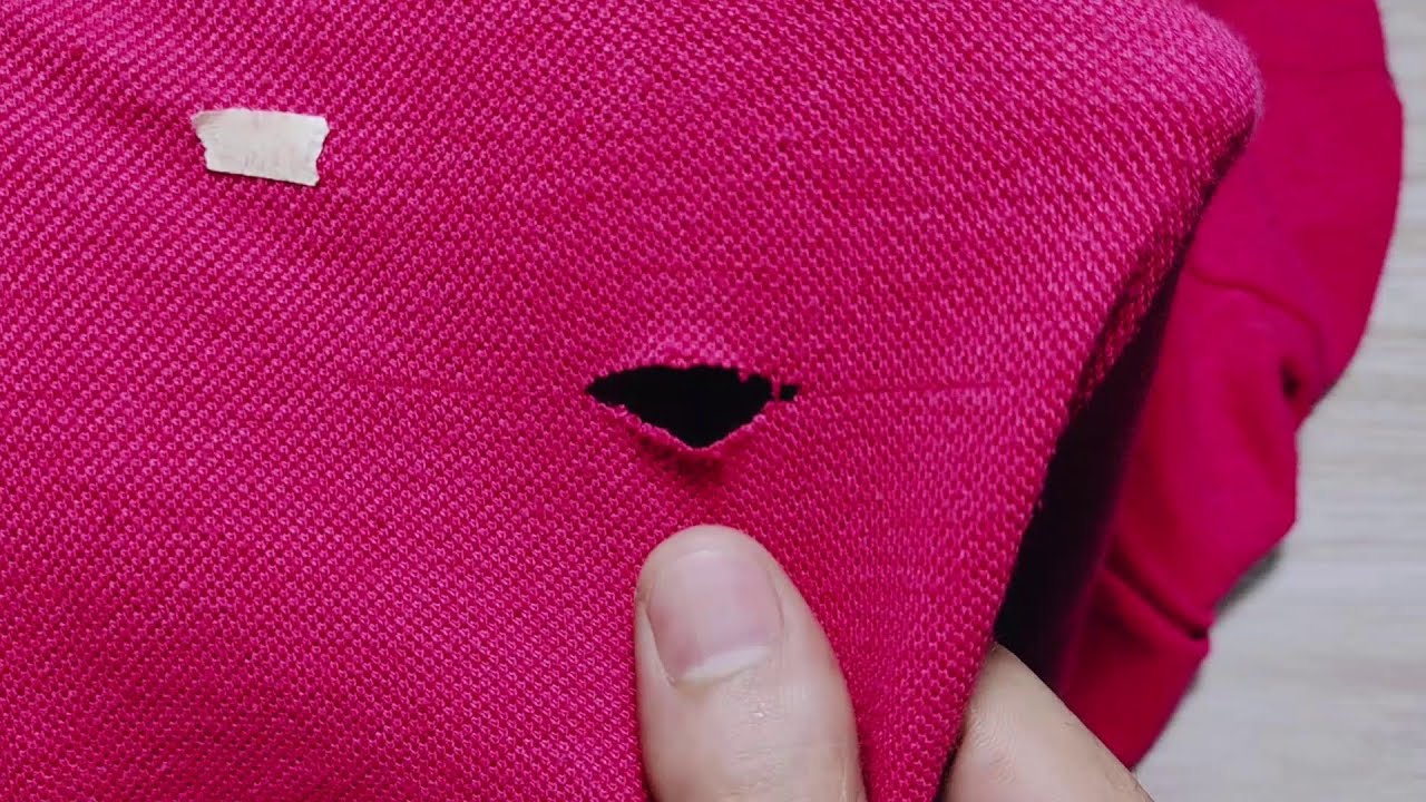 The easiest way to fix a hole on your jacket in an interesting way ...