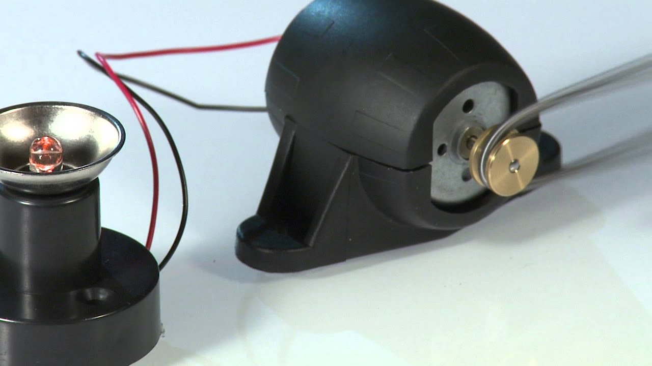 Wilesco M66 Dynamo (F) - YouTube