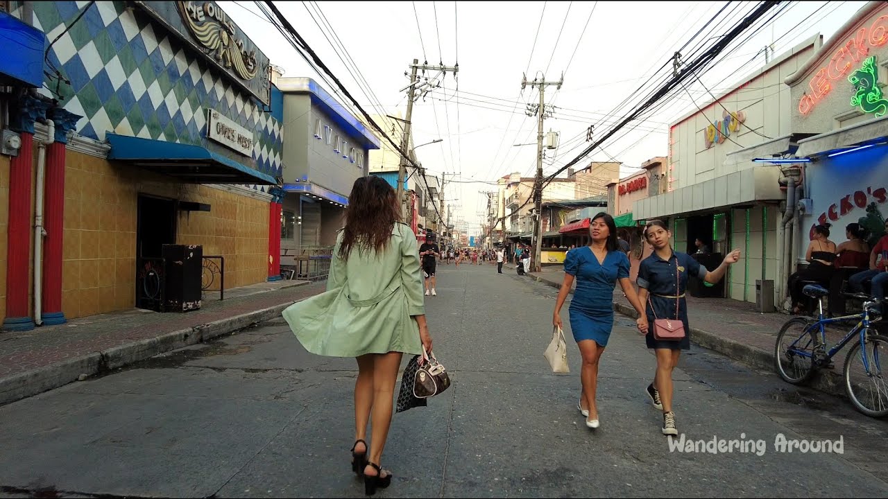 [4K] A.Santos Street Walk | Angeles City | Philippines - YouTube
