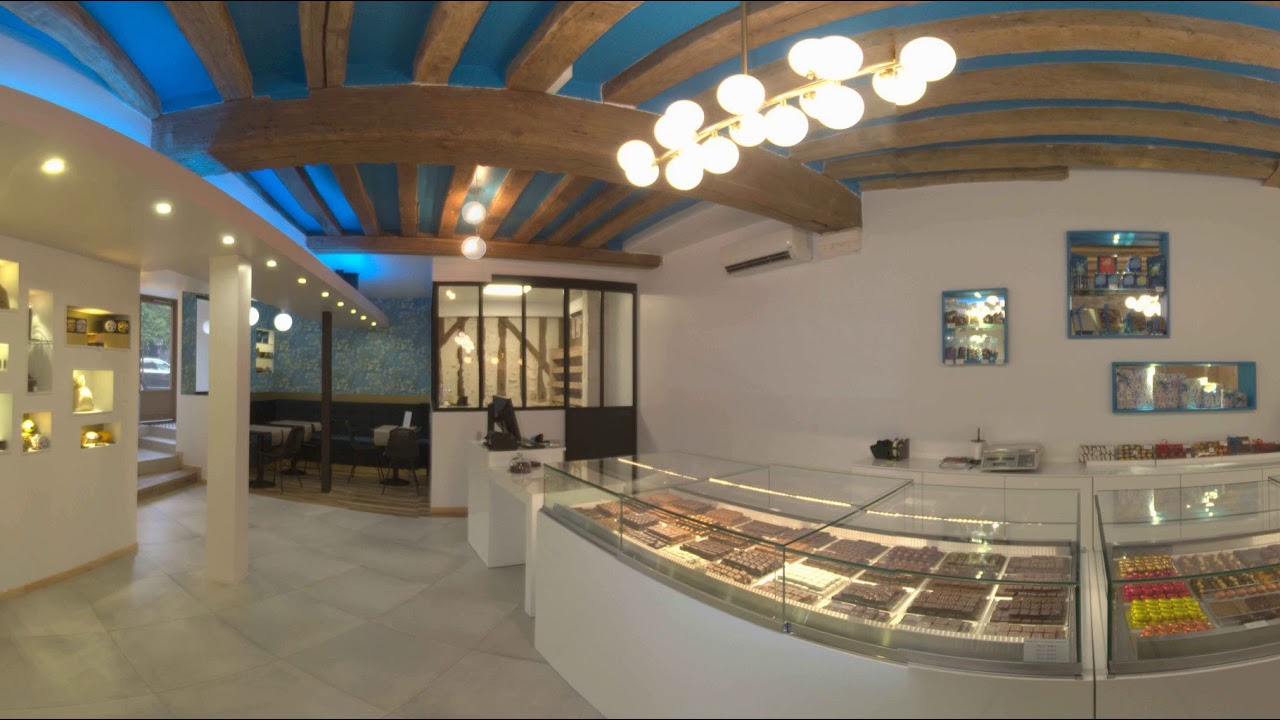 Chocolaterie Feret - YouTube