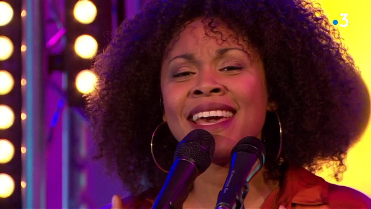 Selia - Holy Grail - YouTube