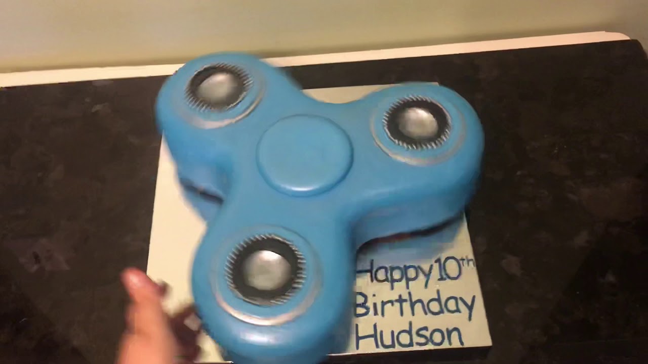 Fidget Spinner cake - YouTube