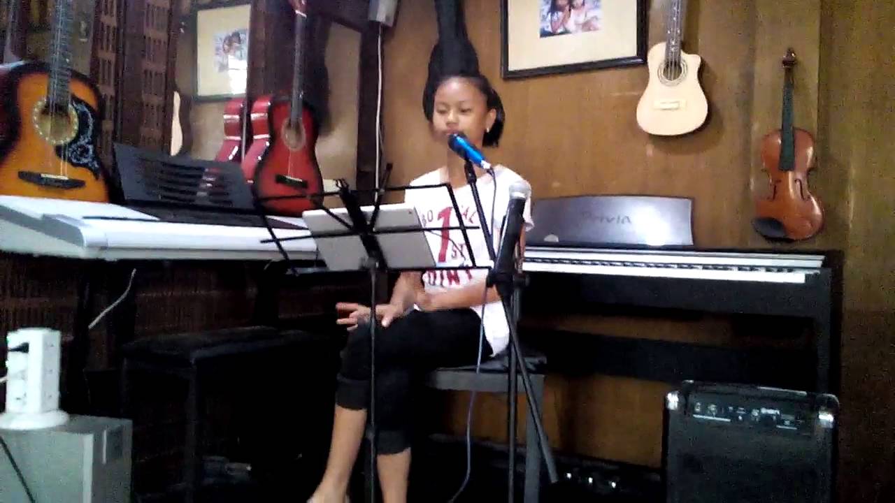 Bea Sophia Solon sings ikaw lang ang aking mahal - YouTube