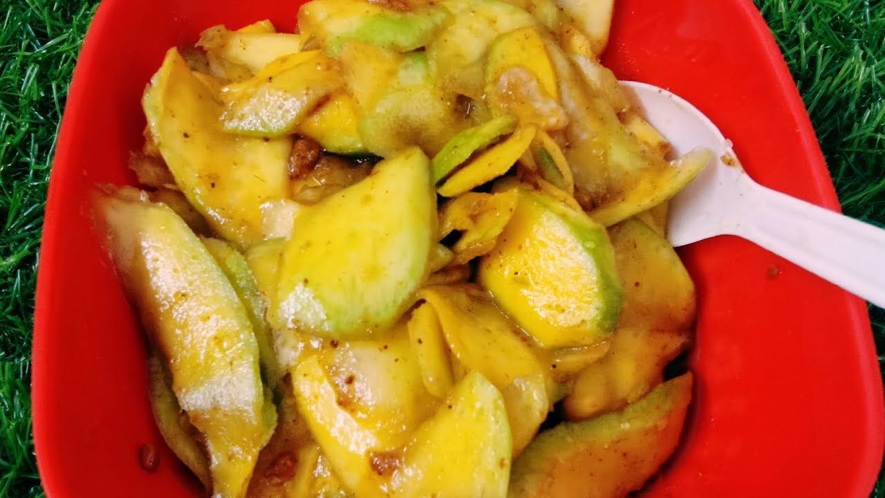 মুখে জল আনা টক মিষ্টি আম মাখা /Aam Chat#mango #recipe #share #like ...