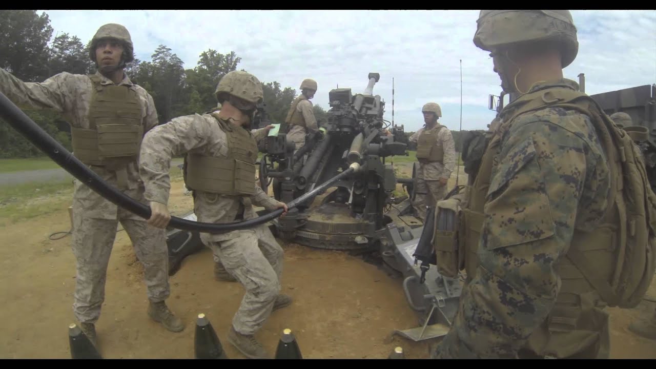 81mm Mortars & 155mm M777A2 "God's Gun".. Steel Rain on Range - YouTube