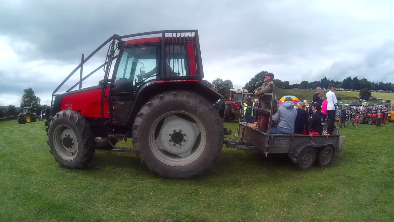 Eryrys Tractor show 2017 - YouTube