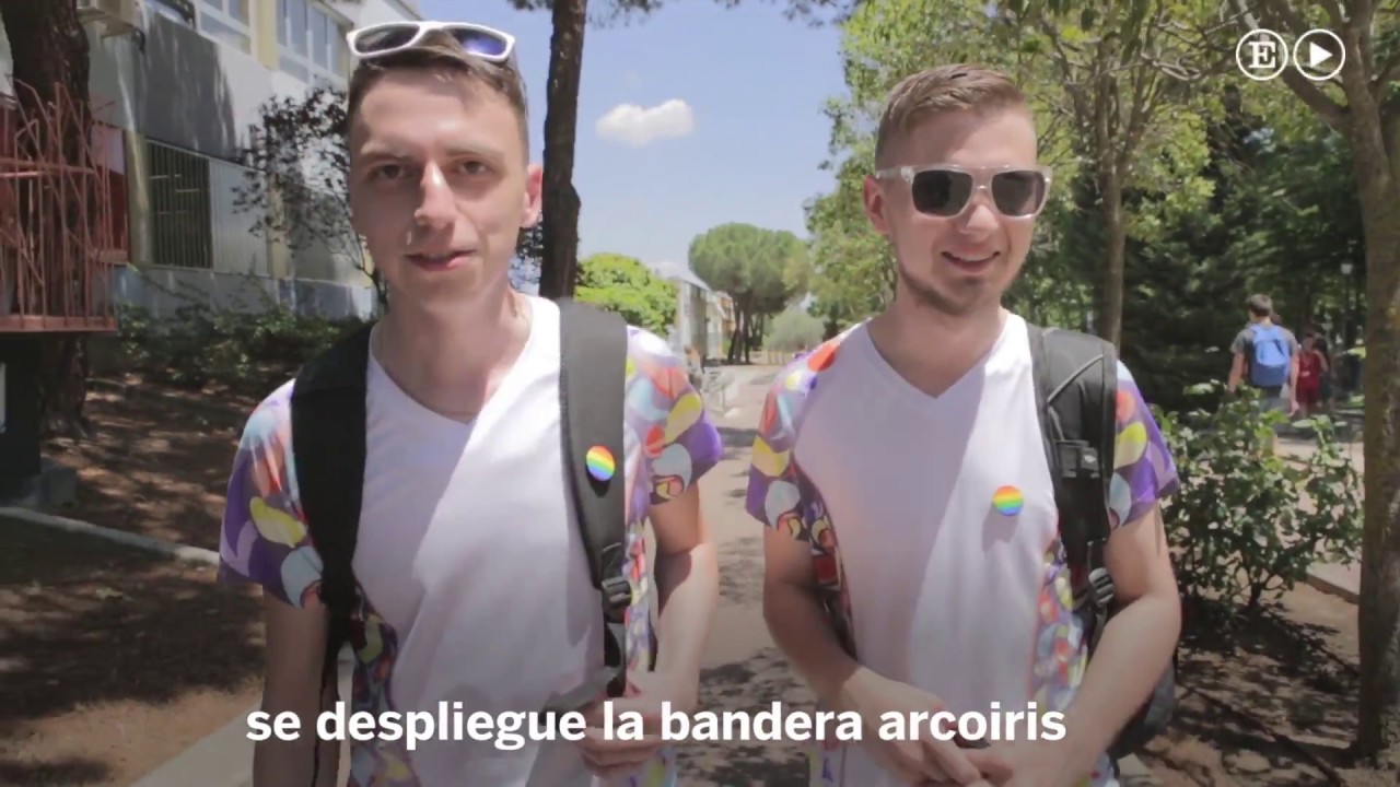 Max y Nick, protagonistas de The Best day of my life - YouTube