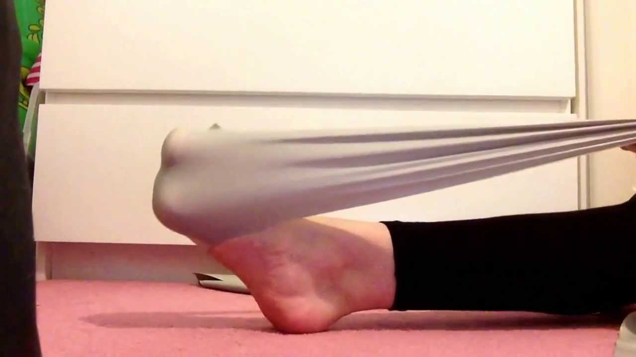 Foot flexibility - Simple stretches and exercises - YouTube