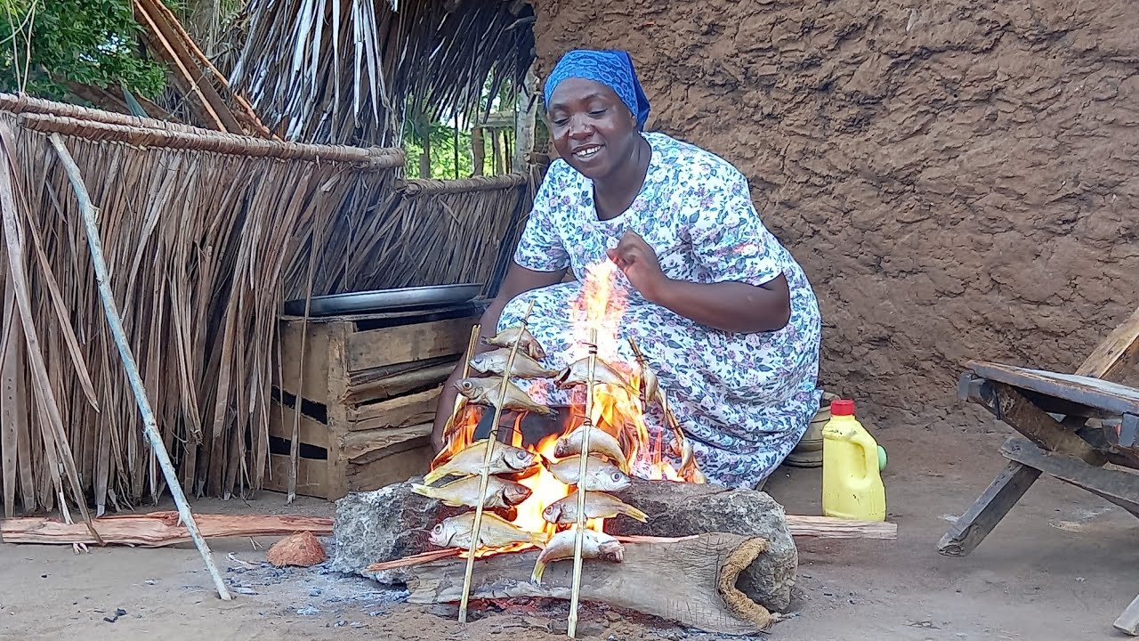 African Village Life//Cook with me Africa's Most Popular Traditional ...