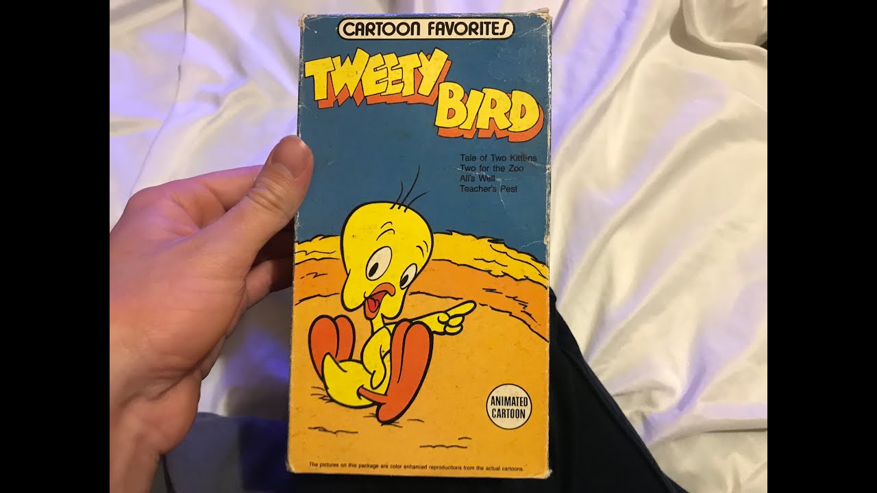 ANIMATED SHORT REVIEW: Tweety Bird / Public Domain Cartoons (1941, 1942 ...