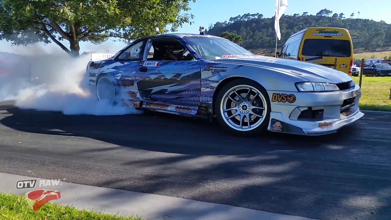 Gaz Whiter Drift LS3 V8 Nissan S14 - Leadfoot Festival 2017 - YouTube