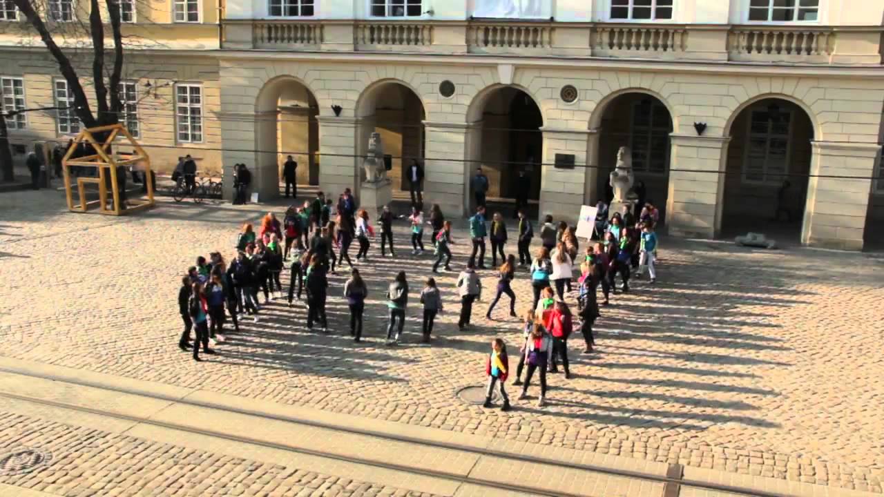 FLASH MOB POSITIVE EMOTIONS - YouTube