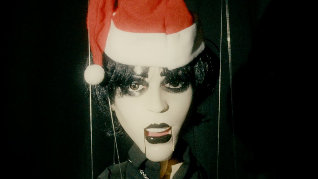 Johnny goth - Black Christmas (Official video) Chords - Chordify
