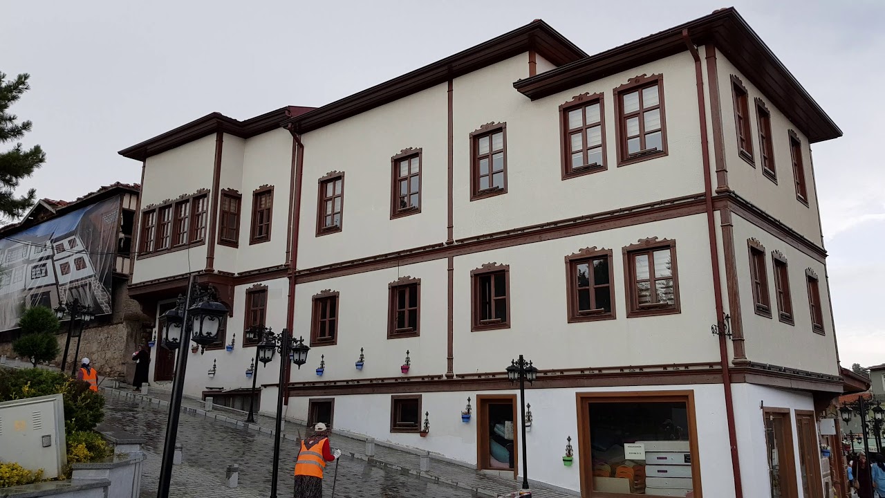 Ankara - Walking in a street of old Ankara houses - YouTube