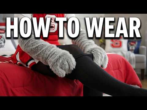 Here's how to put on black tights/pantyhose for woman