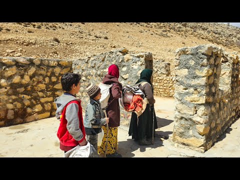 The secret of abandoned huts in the heart of the mountains!