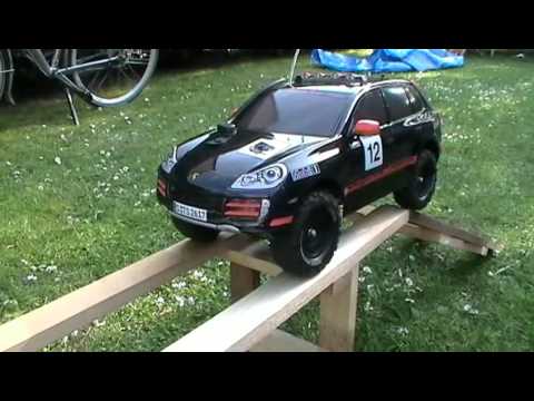 Tamiya DF01 Porsche Cayenne and CC01 Pajero - YouTube