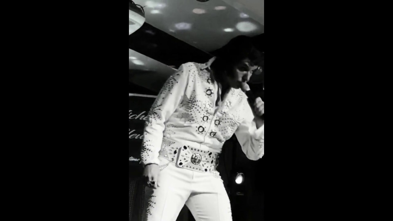 Elvis Tribute Act - Michael Clews - YouTube