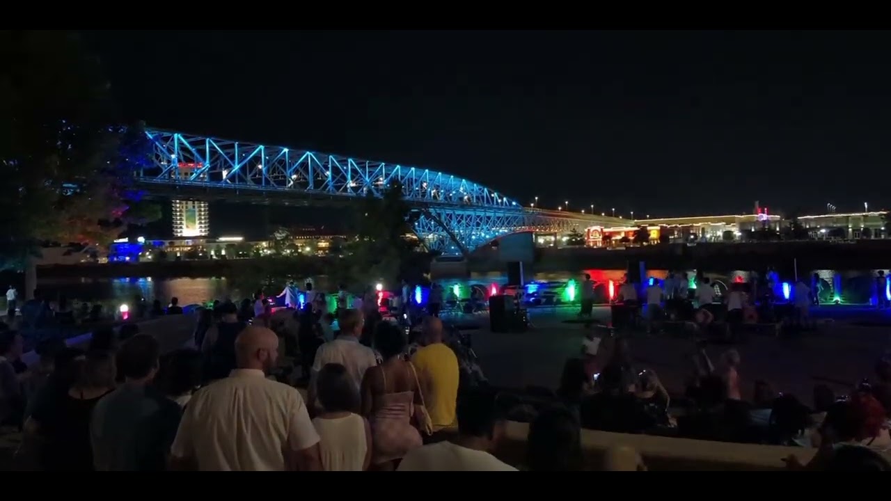 Texas St. bridge light show ft. Lillian Glinn - Shreveport Blues - YouTube