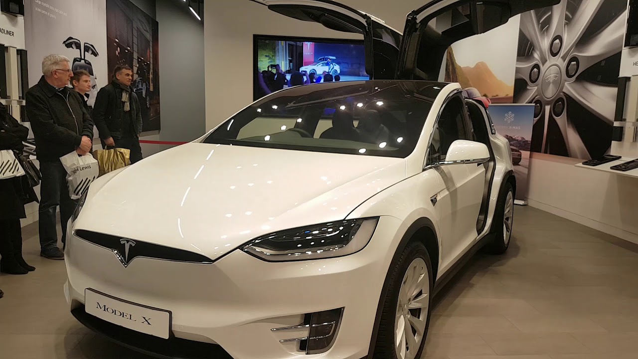 Tesla Model X "Holiday Show" - YouTube