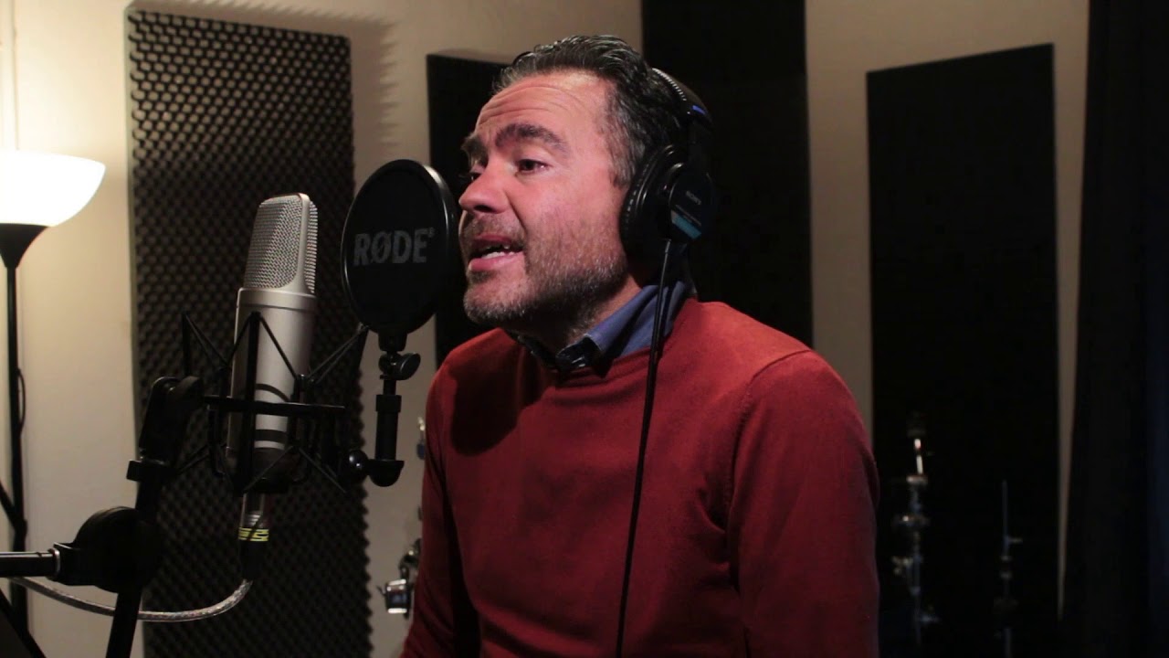 Michele Casale - Il celebrante del potere - YouTube