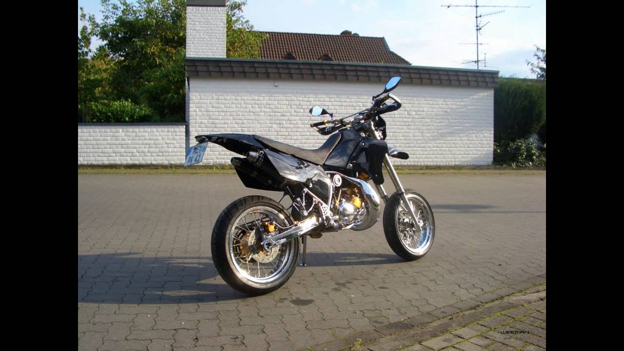 DT 125 SM BUILT - YouTube