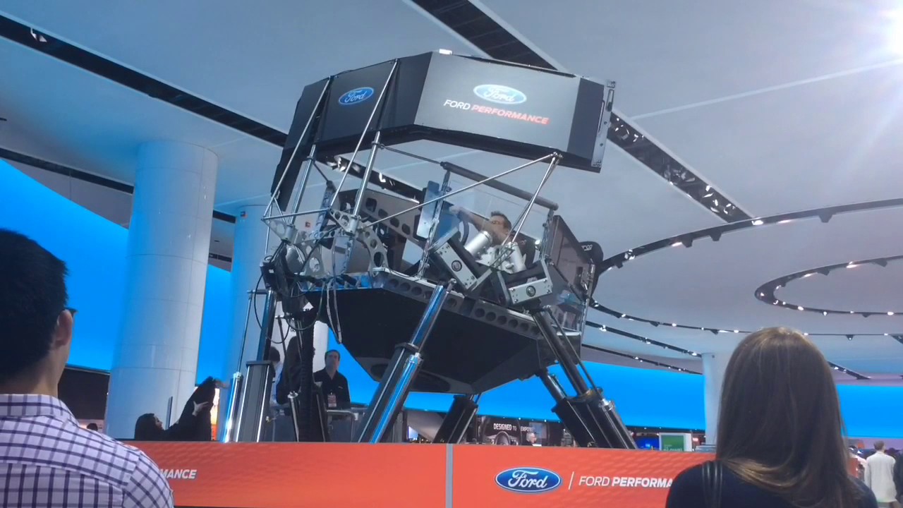 Ford LeMans racing simulator at Detroit auto show - YouTube