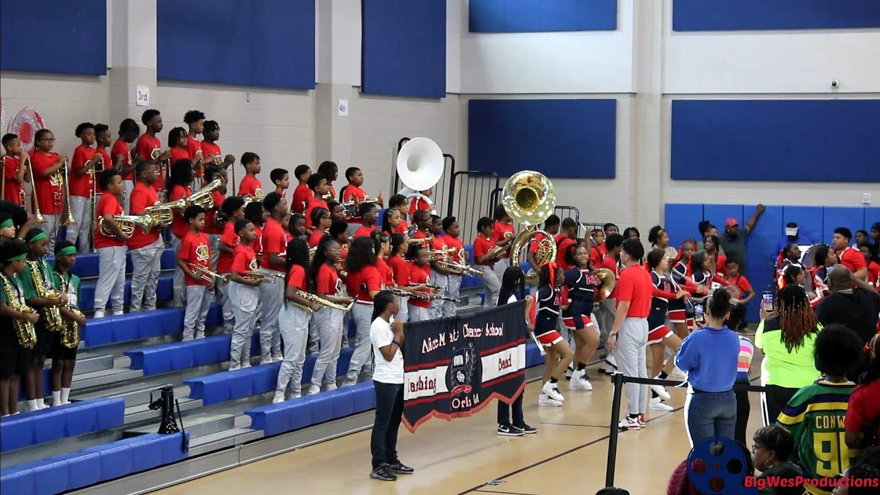 Alice Harte Marching Band [Marching In] @ Alice Harte Battle Of The ...