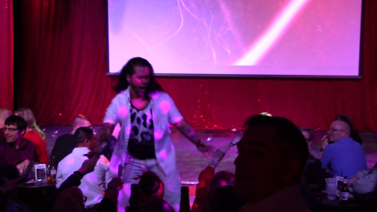 Stadium Virginium "Rock of Love" - Alexander Chang Reavis - YouTube