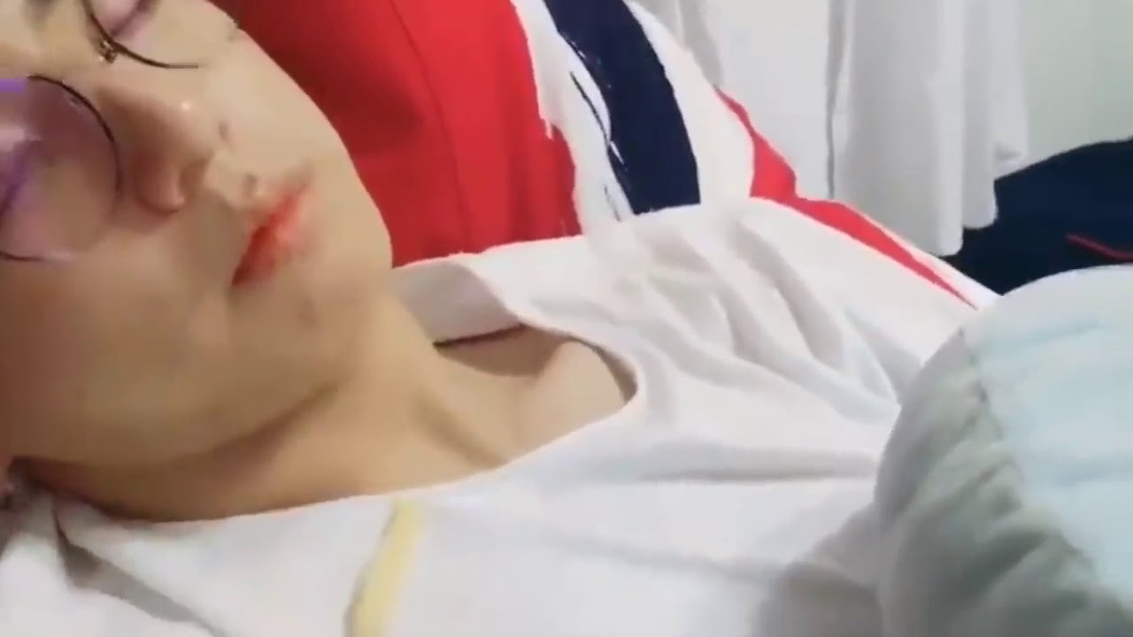 BTS - Sleep cute moments - YouTube