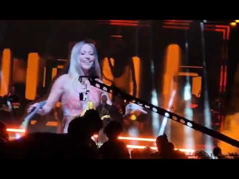 Derya Uluğ - 29. Ortaca Tarım, Çevre ve Turizm Festivali Konserinden (Muğla)