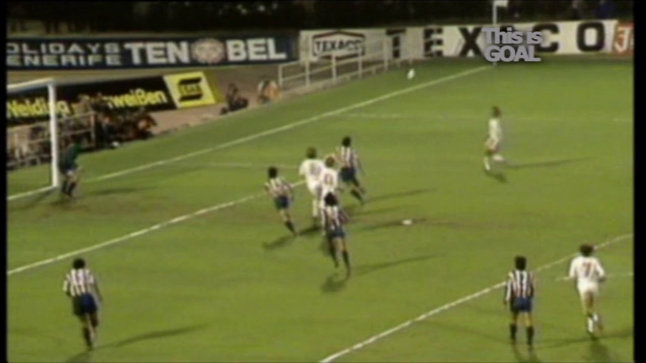 Goal! Gerd Muller. UEFA Cup 1973/1974. Final. FC Bayern Munchen - Club ...