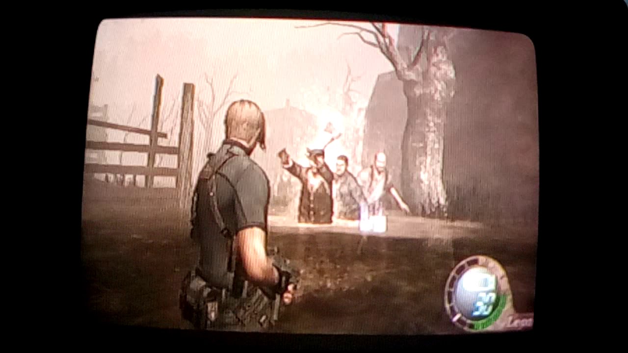 Lawan monster Salamander -Main game resident evil 4 # 7 - YouTube
