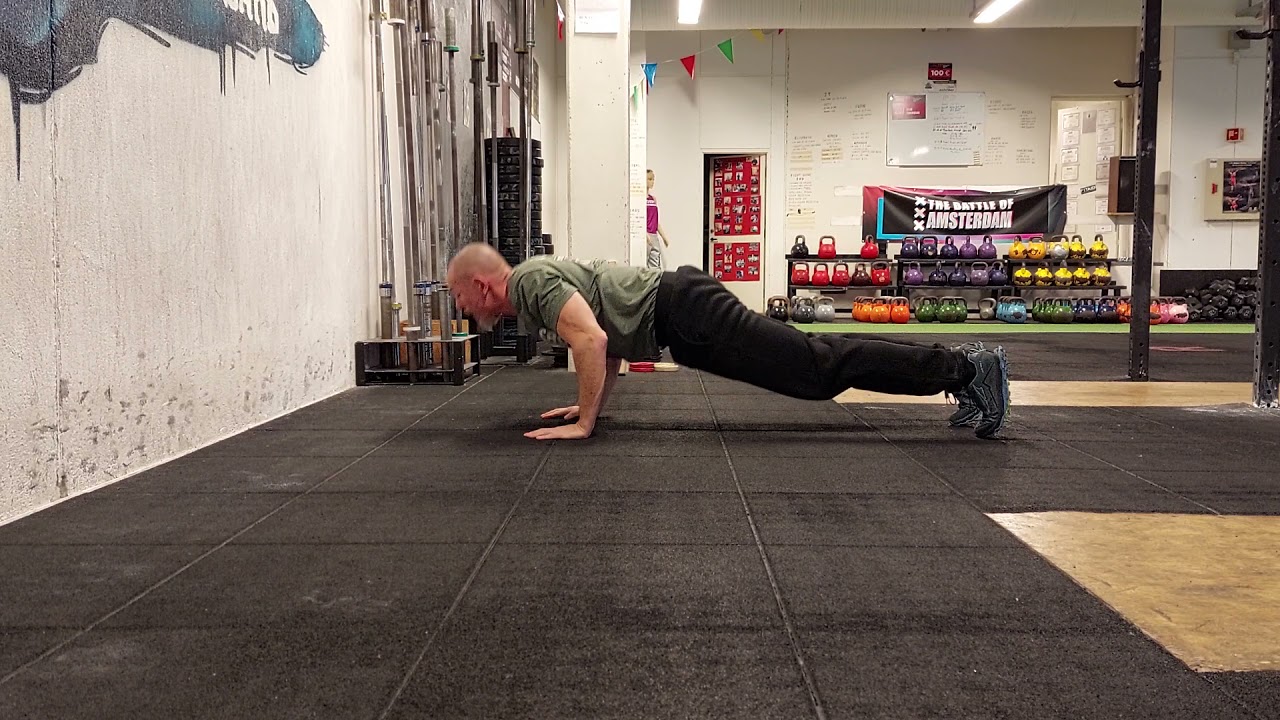 Russian Push-ups - YouTube